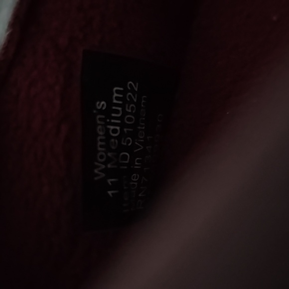 L.L. Bean | Shoes | Ll Bean Waterproof Insulated Primaloft Slip On ...